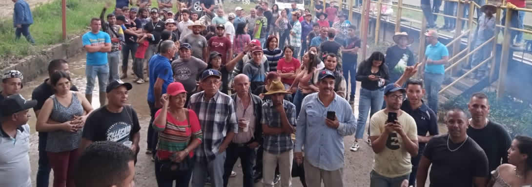 Lo Mejor del Coleo | Pagina Web y Radio Online de los Toros Coleados en ...